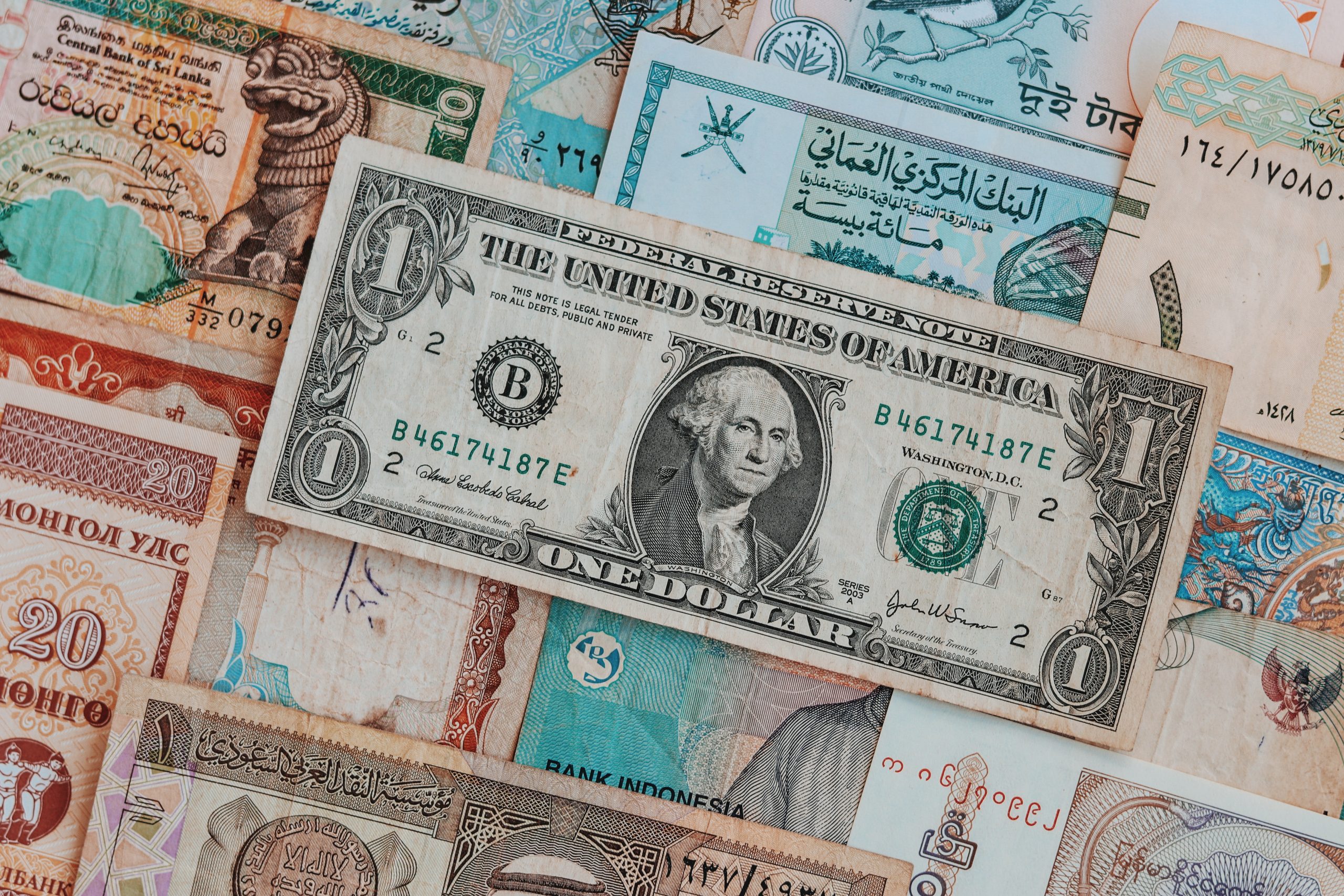 ¿Cómo empezar una colección de monedas y billetes? - NCV Grading