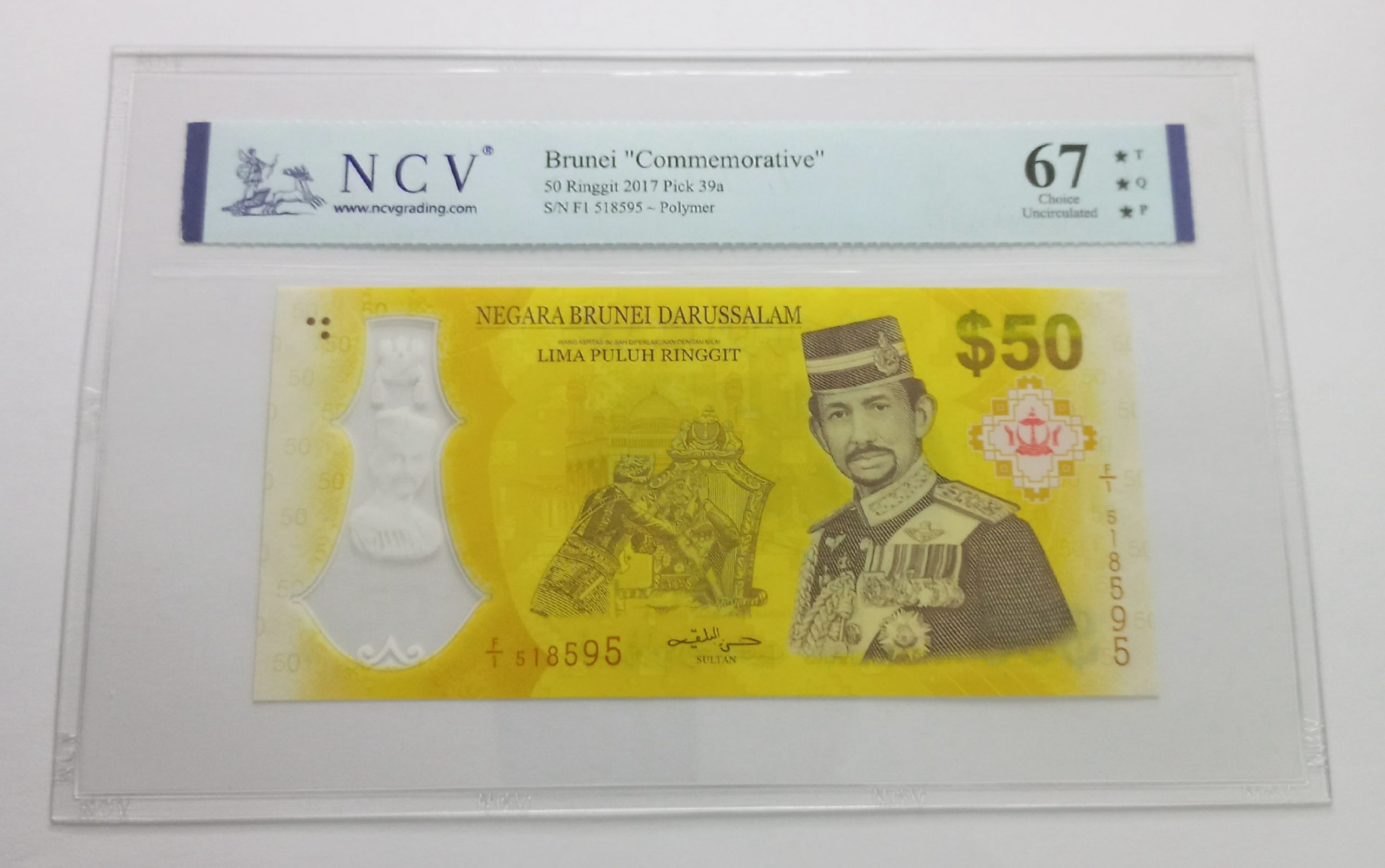 We interviewed five experts in the field of notaphily to get their ...